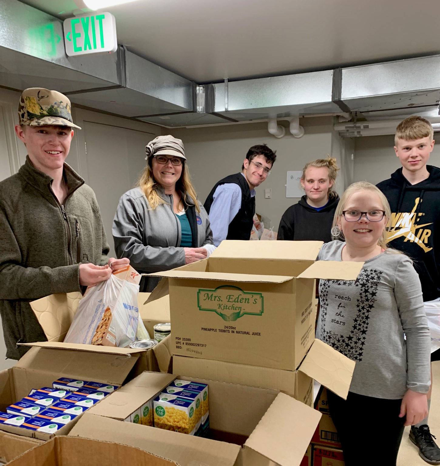 BHS FFA & FFA family – Friends Feeding Friends